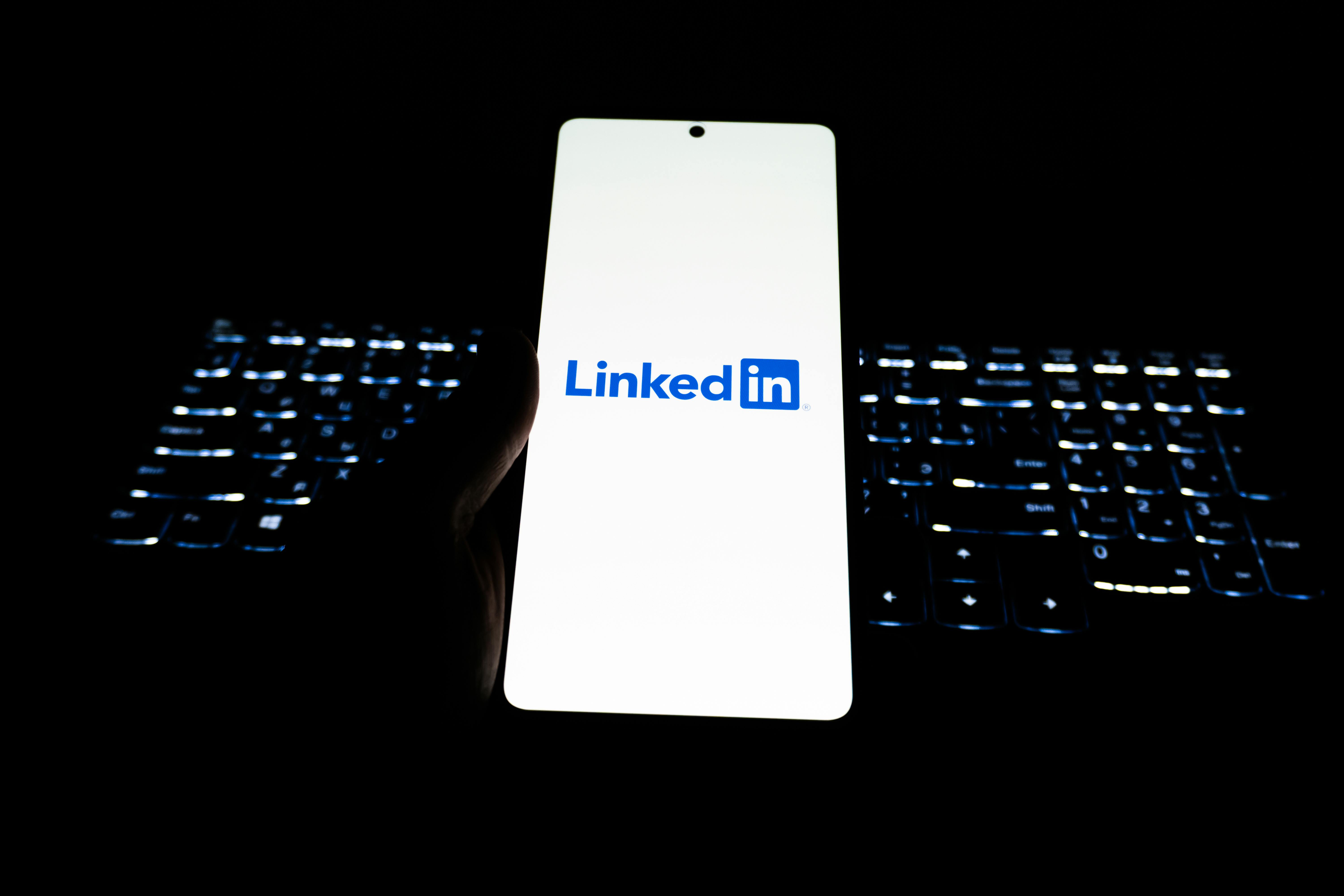 Checklist for updating your LinkedIn Ads campaigns - Parkour3